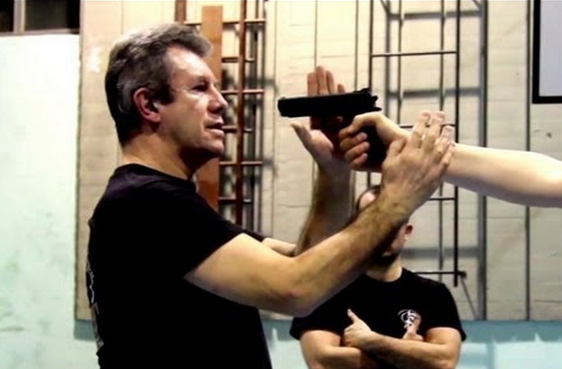 5 Men Who Can Disarm You in Ridiculously Flashy, Fast Ways | OutdoorHub 5 Men Who Can Disarm You in Ridiculously Flashy, Fast Ways | OutdoorHub
