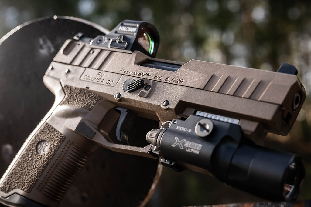 The Updated FN Five seveN MRD 5 7x28mm Pistol